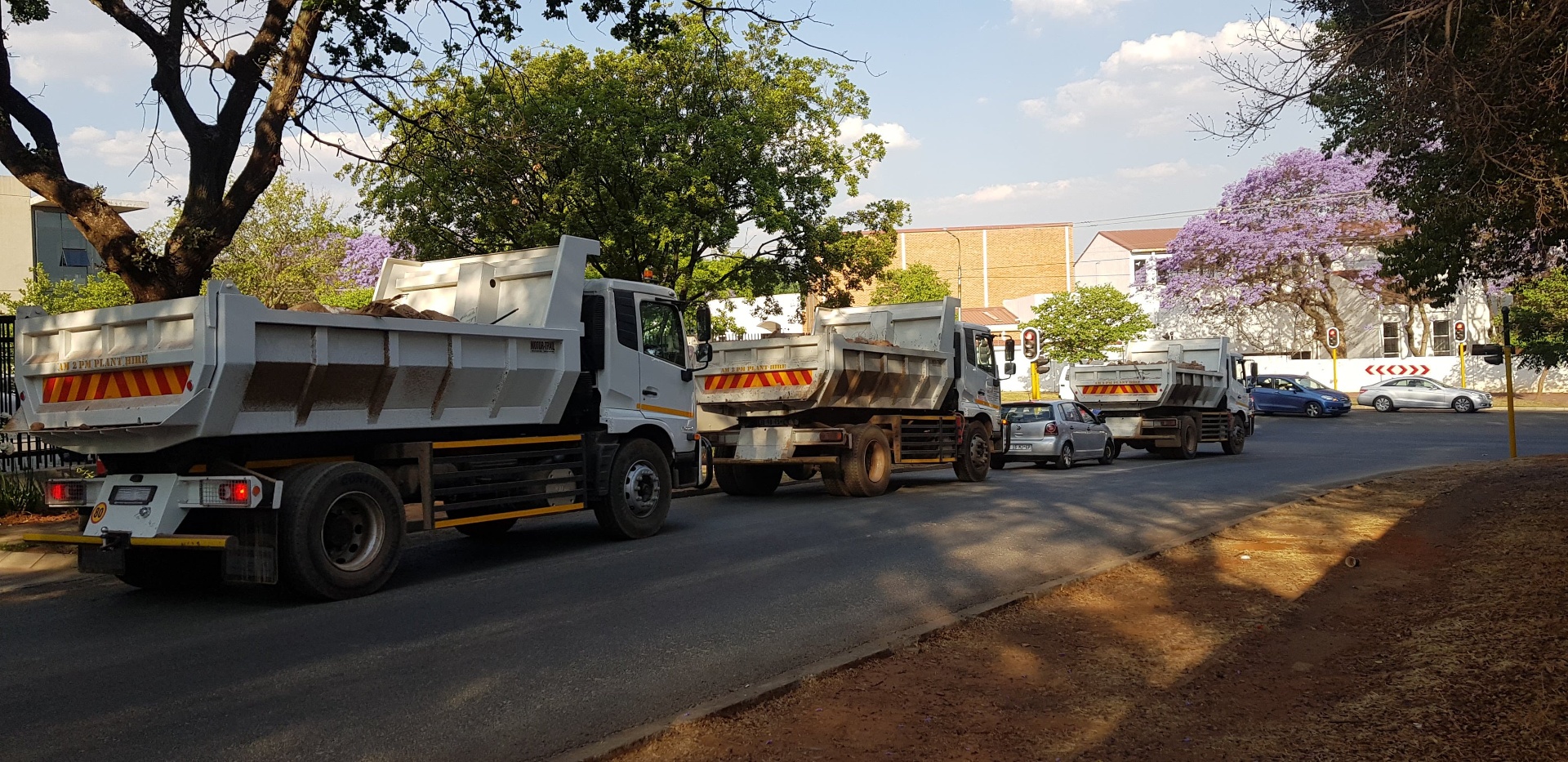 AM2PM Plant Hire – Getting Your Job Done